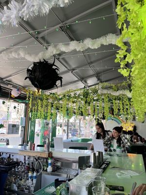 JET’S AMERICAN GRILL & BAR - Updated November 2024 - 371 Photos & 153 ...