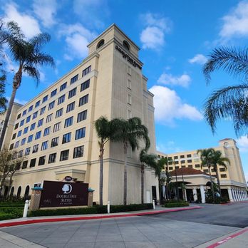 DOUBLETREE SUITES BY HILTON HOTEL ANAHEIM RESORT - Updated March 2025 ...
