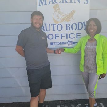 MACKIN’S AUTO BODY - Updated December 2025 - 10 Photos & 49 Reviews ...