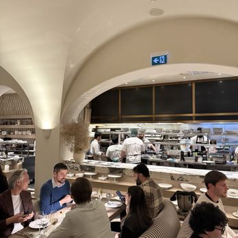 DAPHNE - Updated December 2025 - 218 Photos & 52 Reviews - 67 Richmond ...