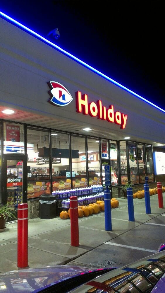 HOLIDAY STATION STORE 537 - Updated July 2025 - 9087 Broderick Blvd ...