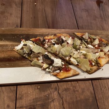 THE WHITE RABBIT LOUNGE - Updated October 2025 - 1 S Main St ...