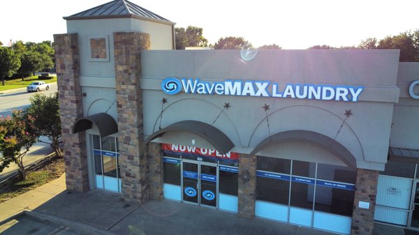 WAVEMAX LAUNDRY - Updated December 2025 - 20 Photos & 32 Reviews - 6805 ...