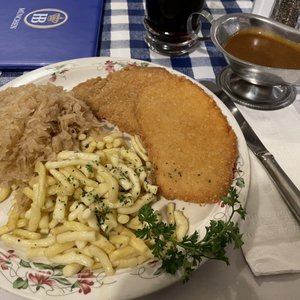 SCHNITZEL PLATZ - 244 Photos & 338 Reviews - 729 E North Ave, Glendale ...