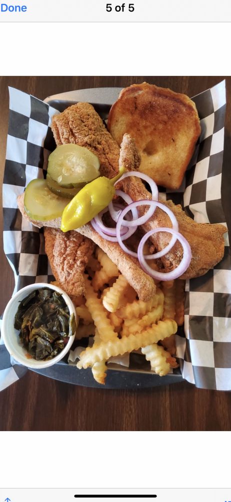 SOULDED OUT CAFE - 7917 State St, Centreville, Illinois - Fish & Chips ...