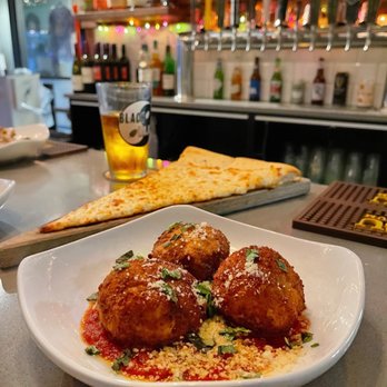 CRUST - Updated July 2024 - 270 Photos & 283 Reviews - 2258 Professor ...