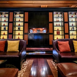 SKY DECK VIEW BAR - Updated January 2025 - 14 Photos & 22 Reviews ...