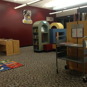 URBANDALE PUBLIC LIBRARY - Updated September 2025 - 3520 86th St ...