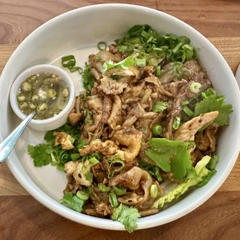 KIN KHAO - Updated April 2025 - 6298 Photos & 2598 Reviews - 55 Cyril ...