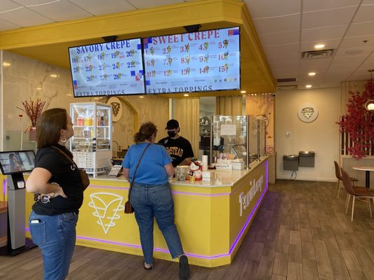 T-SWIRL CREPE - Updated December 2025 - 60 Photos & 27 Reviews - 13419 ...