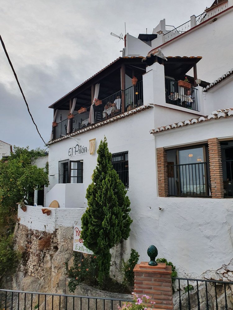 EL PILON - Updated April 2024 - Calle Laberinto, 3, Competa, Málaga ...