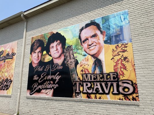 THUMBPICKING LEGENDS MURAL - 201 N 1st St, Central City, Kentucky ...