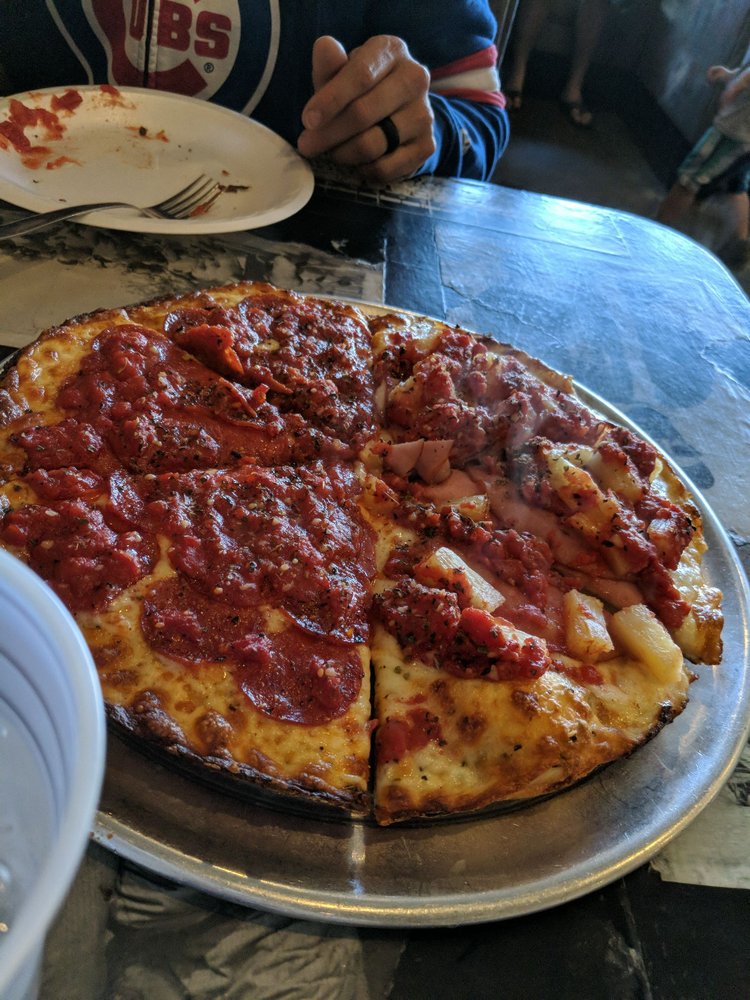 ROSCOE’S PIZZA - 13 Photos & 25 Reviews - Pizza - 212 Edgewood Rd NW ...