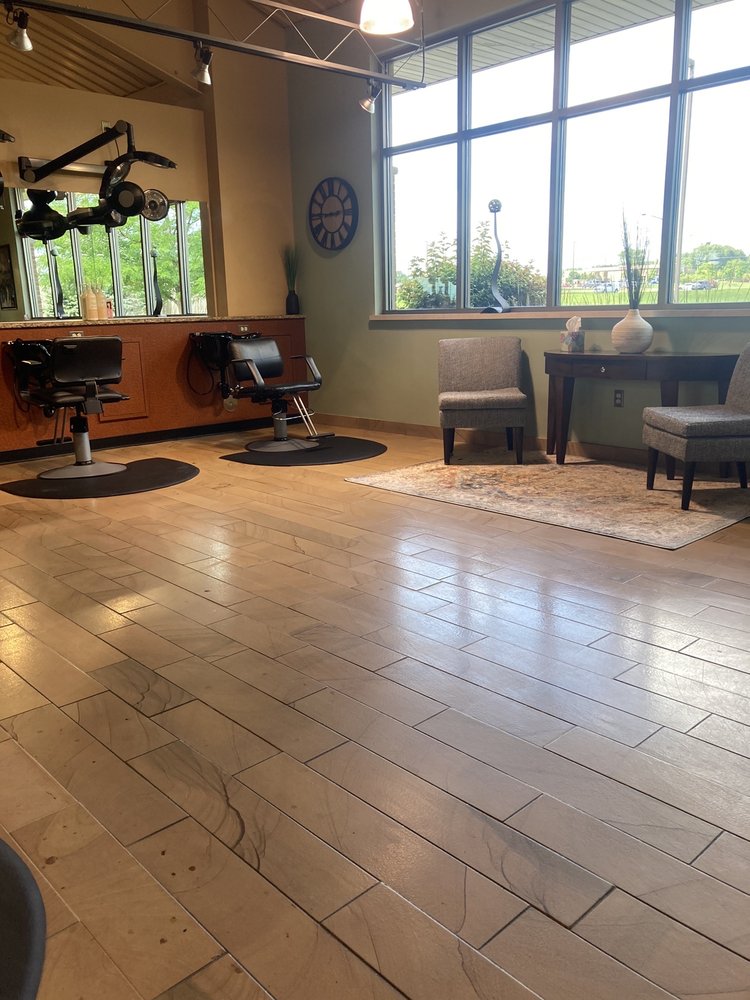 SALON/SPA AURA APPLETON WEST - 19 Reviews - 900 N McCarthy Rd, Appleton ...