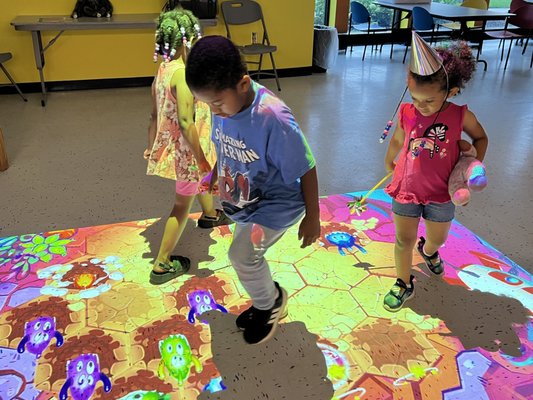 REDFORD TOWNSHIP DISTRICT LIBRARY - Updated December 2025 - 21 Photos ...