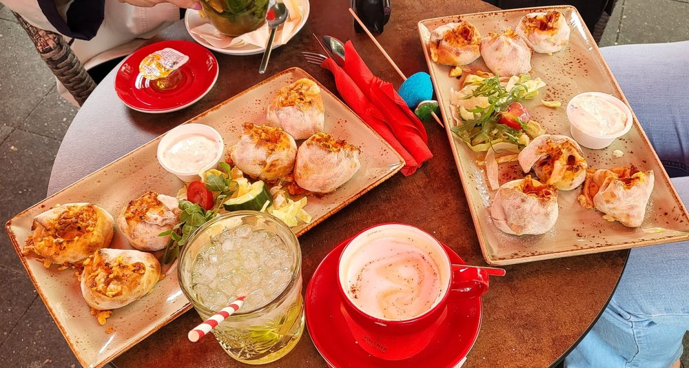 CAFÉ EXTRABLATT - Updated December 2024 - 111 Photos & 70 Reviews ...