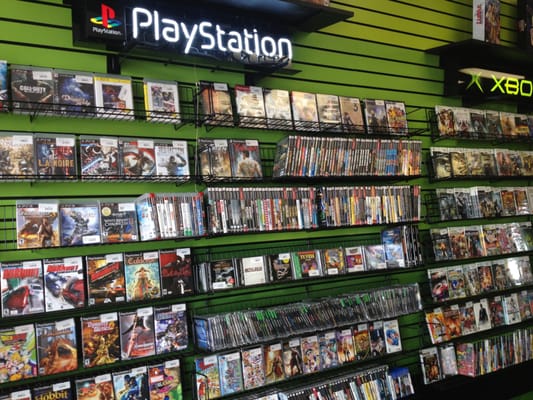 WARP ZONE - VIDEO GAMES & BEYOND - Updated October 2025 - 15 Photos ...