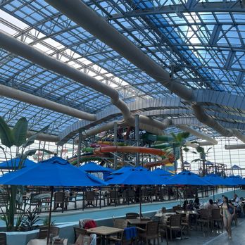 EPIC WATERS INDOOR WATERPARK - Updated January 2026 - 333 Photos & 301 ...