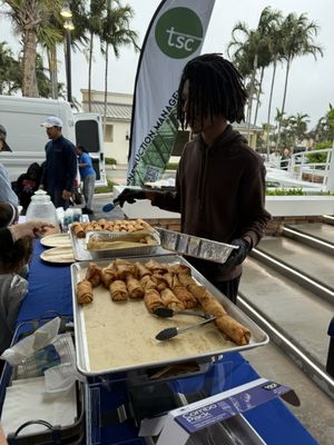 CANYON BRANCH LIBRARY - Updated August 2025 - 60 Photos - 8915 Senator ...