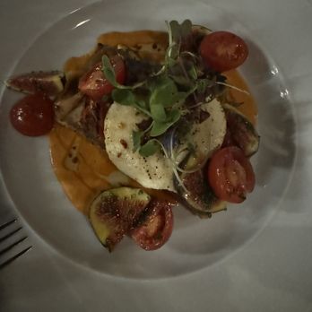 PLACE CARMIN - Updated July 2025 - 200 Photos & 68 Reviews - 740 Rue ...