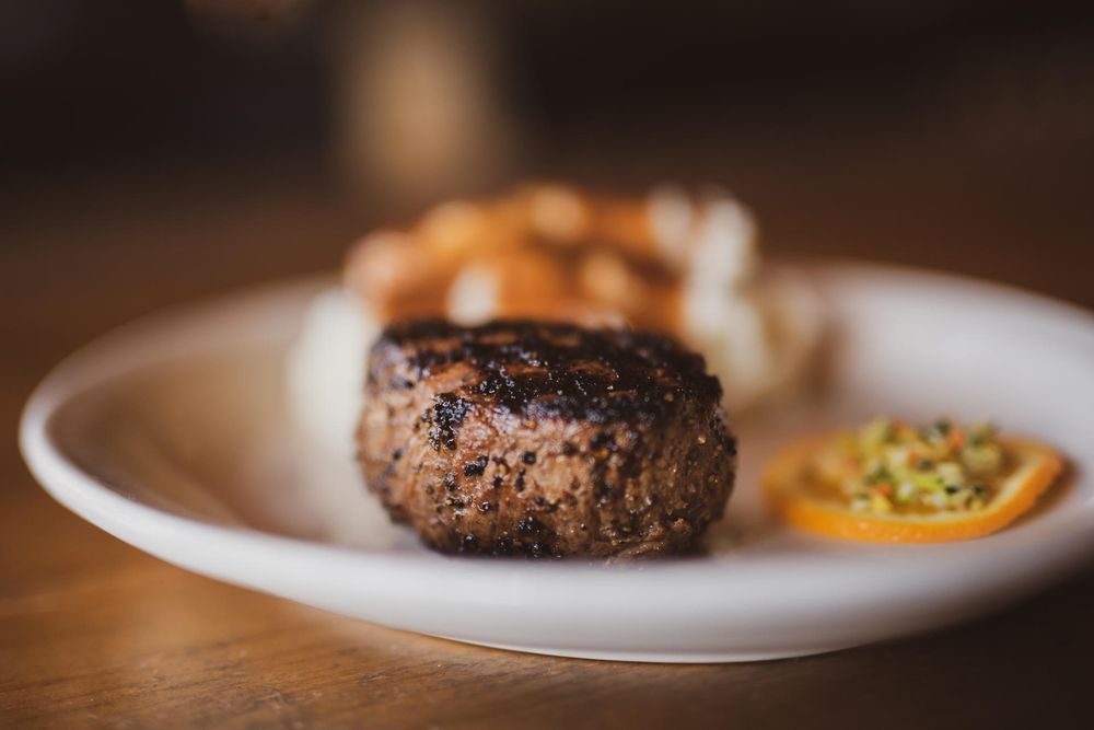 TEXAS CLUB - Updated June 2025 - 78 Photos & 194 Reviews - 212 Metz Dr ...