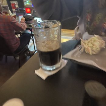 CEDAR INN - Updated October 2025 - 68 Photos & 72 Reviews - 4155 Cedar ...