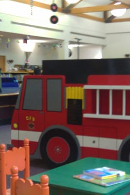 GERMANTOWN COMMUNITY LIBRARY - Updated December 2025 - 19 Photos & 17 ...