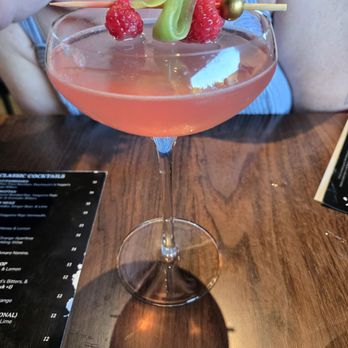 PI BAR - Updated January 2025 - 150 Photos & 99 Reviews - 18879 N Lower ...