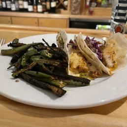 SOUTHERN ROOTS - 326 Photos & 357 Reviews - Southern - 119 E Main St ...