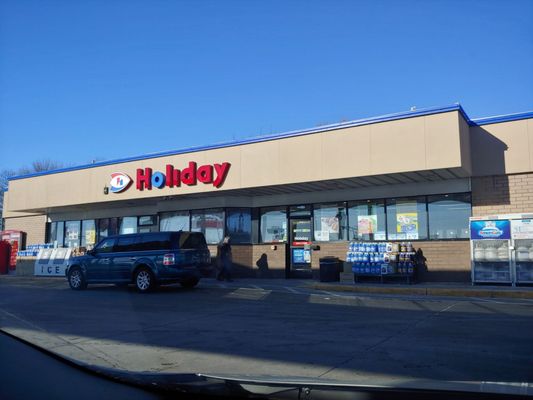 HOLIDAY STATION STORE - Updated March 2025 - 1015 State Highway 24 ...
