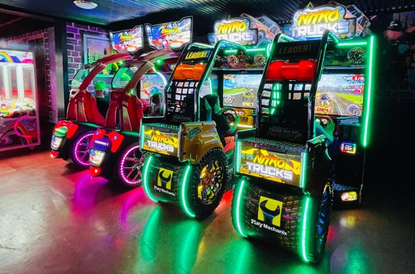 DOS BROZ BY TELINGA’S - Updated July 2024 - 17 Photos - 604 N ...