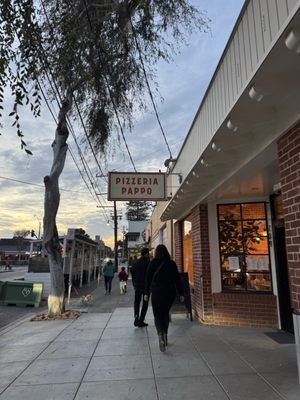 PIZZERIA PAPPO - Updated October 2025 - 73 Photos & 80 Reviews - 709 ...