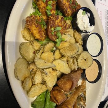 FLYING PUG - Updated January 2025 - 122 Photos & 163 Reviews - 592 ...