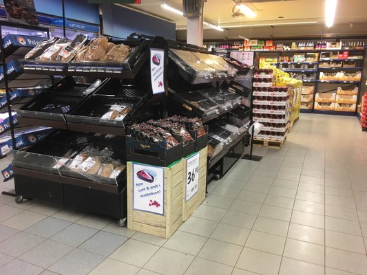 REMA 1000 - Vetlandsveien 68, Oslo, Norway - Grocery - Phone Number - Yelp