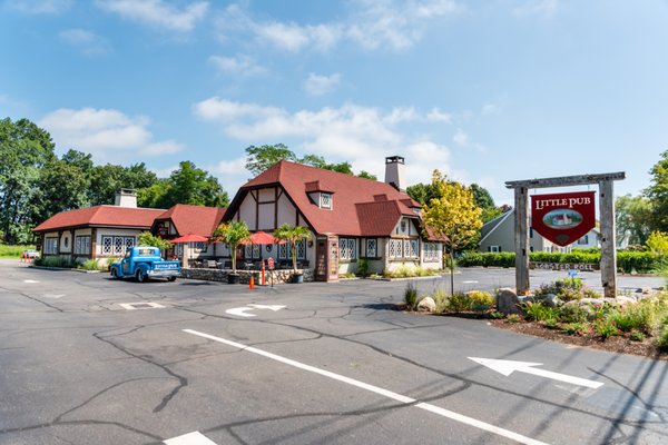 LITTLE PUB OLD SAYBROOK - Updated December 2025 - 294 Photos & 262 ...