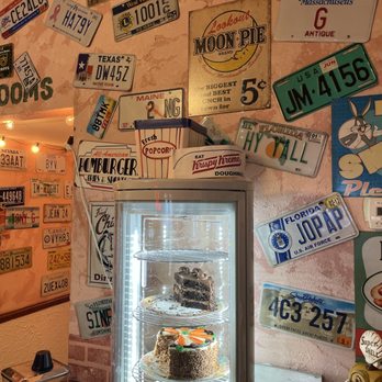 SEBASTIAN’S ROADSIDE RESTAURANT - Updated December 2025 - 171 Photos ...