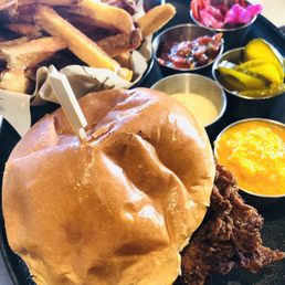 WARREN - Updated December 2025 - 787 Photos & 367 Reviews - 15084 Lyons ...