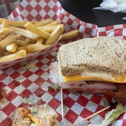 RJ GRILL - Updated January 2026 - 108 Photos & 134 Reviews - 571 W ...