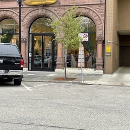 ELSA’S ON THE PARK - Updated January 2026 - 310 Photos & 458 Reviews ...