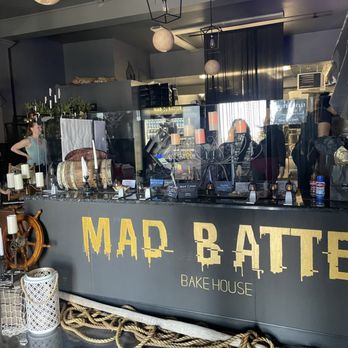 MAD BATTER BAKEHOUSE - Updated August 2025 - 92 Photos & 31 Reviews ...