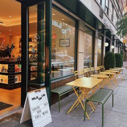 ISLE OF US - Updated May 2026 - 146 Photos & 94 Reviews - 1481 3rd Ave ...