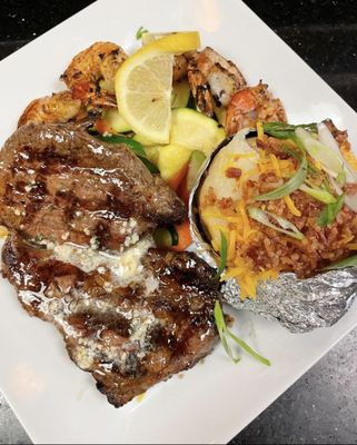 TABLE 59 - Updated December 2025 - 160 Photos & 182 Reviews - 3360 N ...