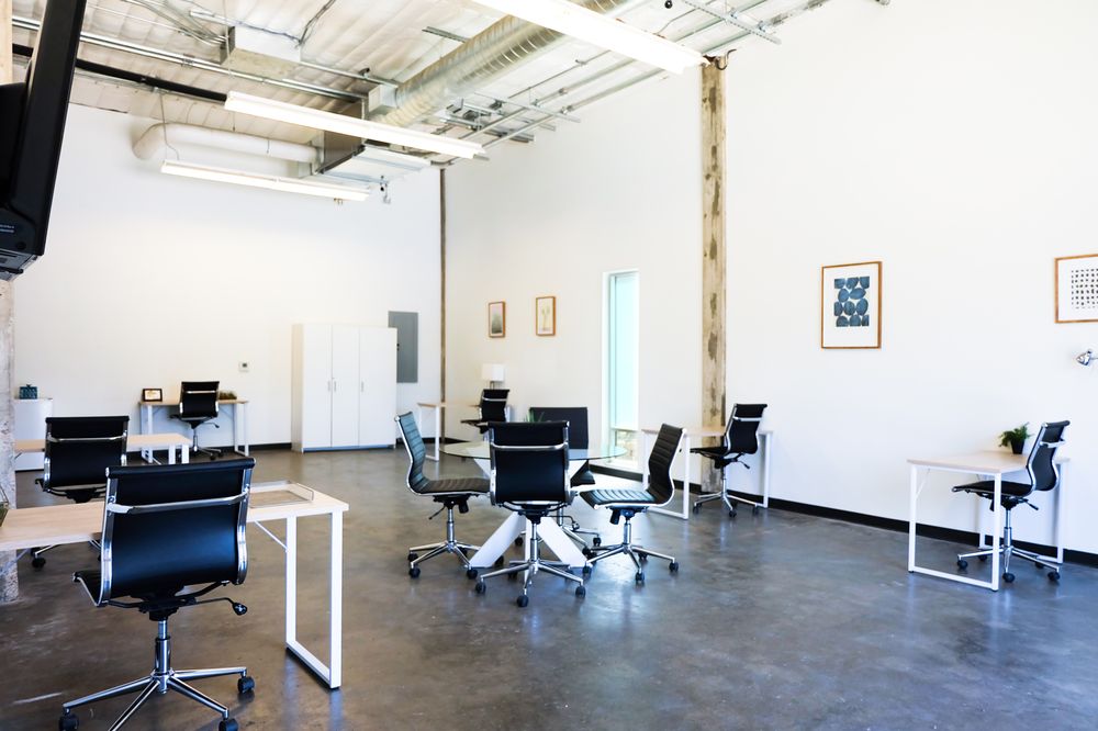 AUSTIN STUDIO RENTAL - Updated January 2025 - 13 Photos - 916 ...