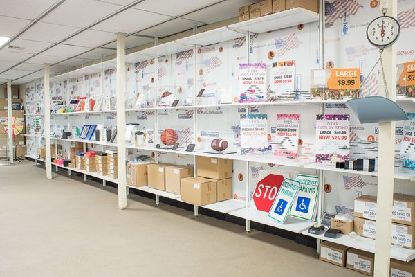 SOURCE ONE DISPLAYS - Updated August 2025 - 14 Photos - 3318 E ...