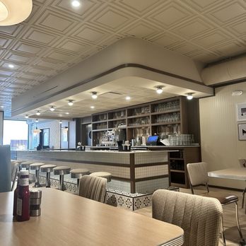 BIRDIE’S - Updated January 2026 - 38 Photos & 30 Reviews - 218 E Lincolnway, Valparaiso, Indiana ...