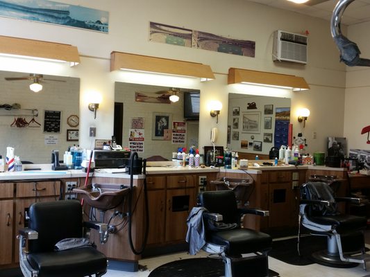 DAVE & GENE’S BARBER SHOP - Updated January 2026 - 16 Reviews - 100 N ...