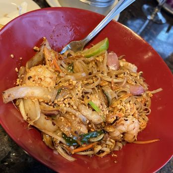 SHANGHAI ON ELM - Updated May 2024 - 91 Photos & 101 Reviews - 700 Elm ...