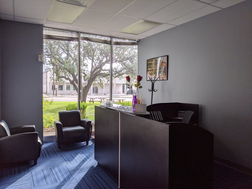 BARCOM TECHNOLOGY SOLUTIONS - Updated April 2025 - 12 Photos - 101 Gulfdale St, San Antonio ...