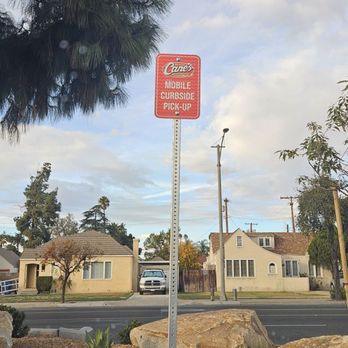 RAISING CANE’S CHICKEN FINGERS - Updated December 2025 - 34 Photos & 25 ...