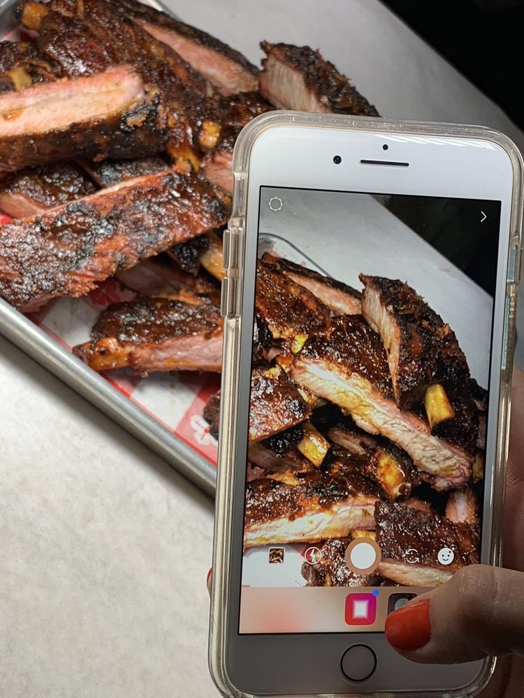 BOBBIQUE - 385 Photos & 422 Reviews - Barbeque - 70 W Main St ...